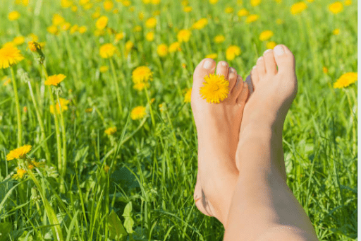 How to Take Feet Pics in 2022: Best Feet Poses & Ideas